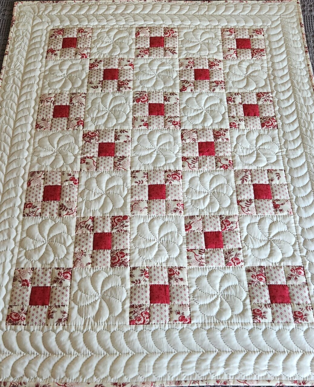 Red Roses and Cream Nine Patch Quilt | Connie Lapp Quilts