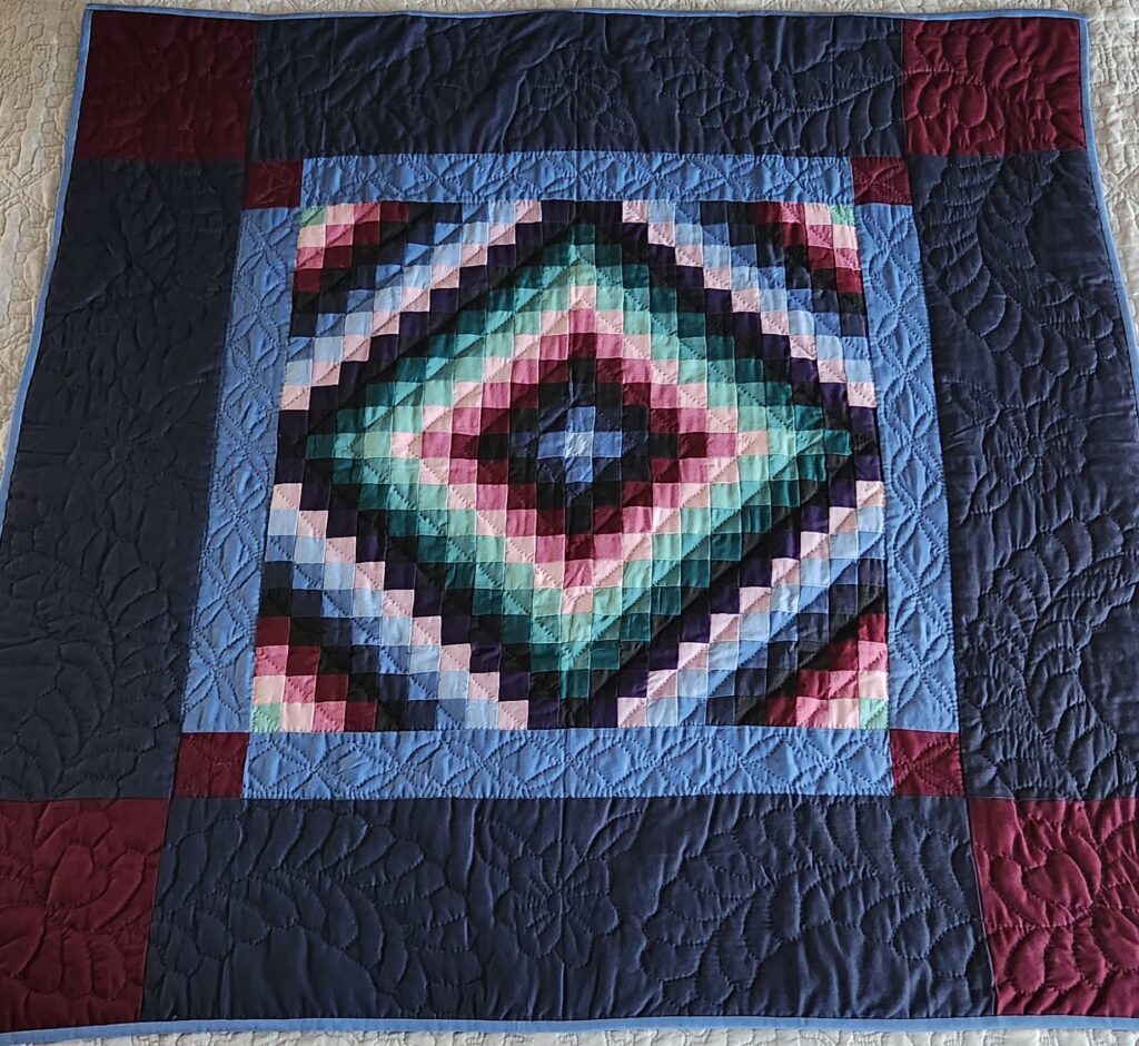 Amish Colors Quilts | Amish Country Quilts