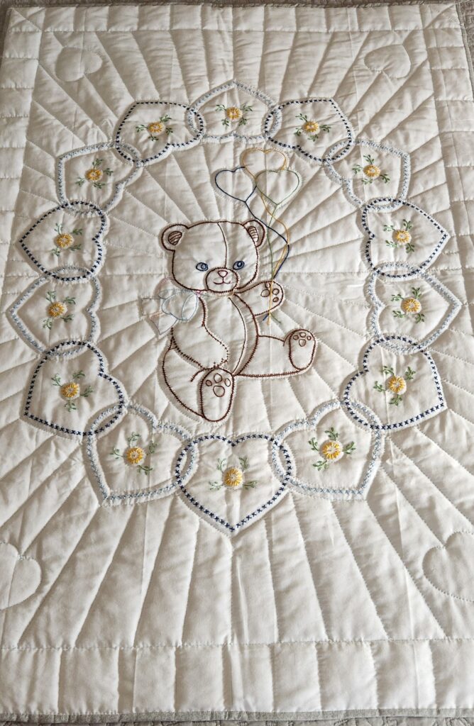 Embroidered Quilts | Amish Country Quilts