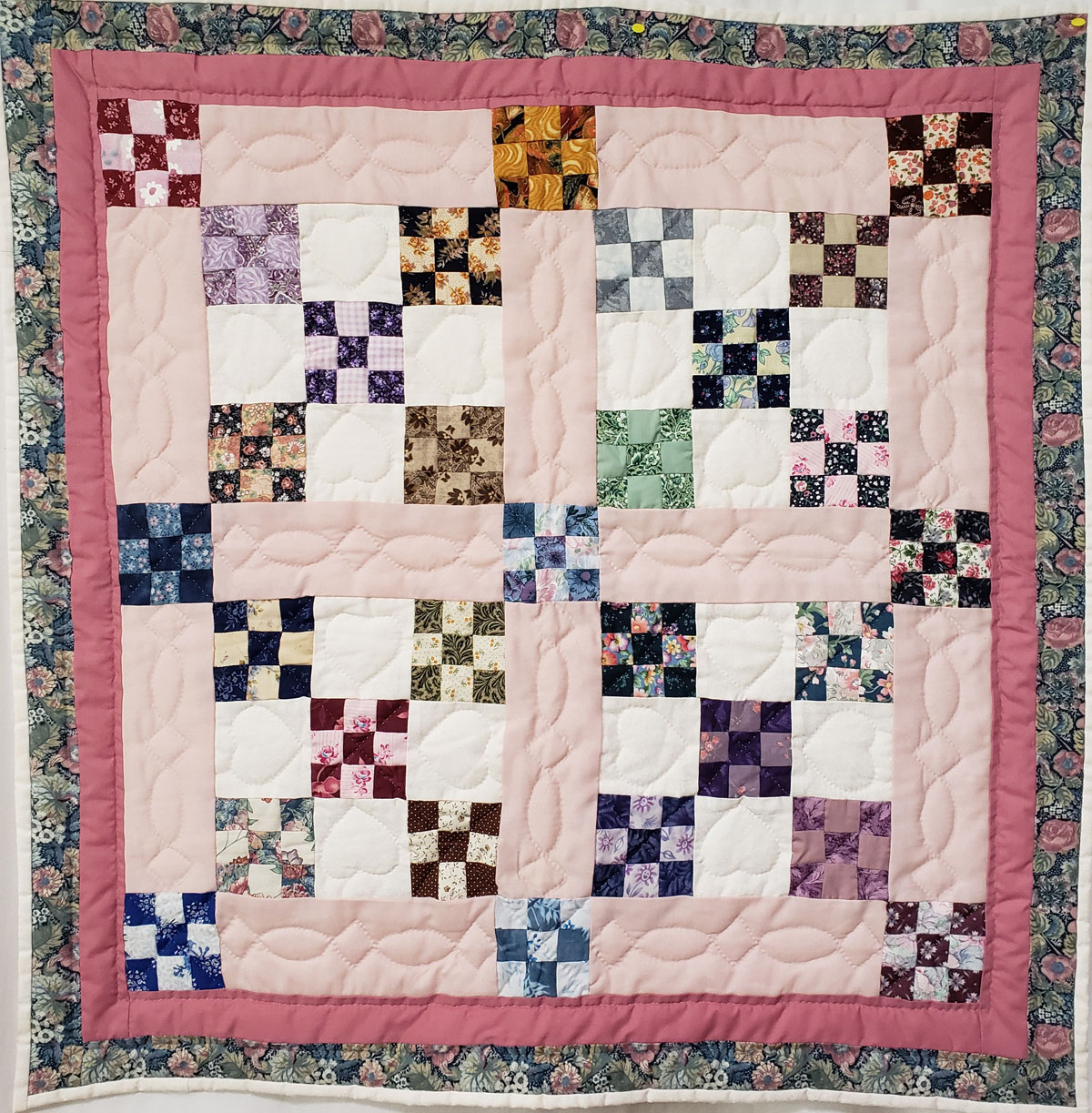 All Small Quilts - Amish Country Quilts