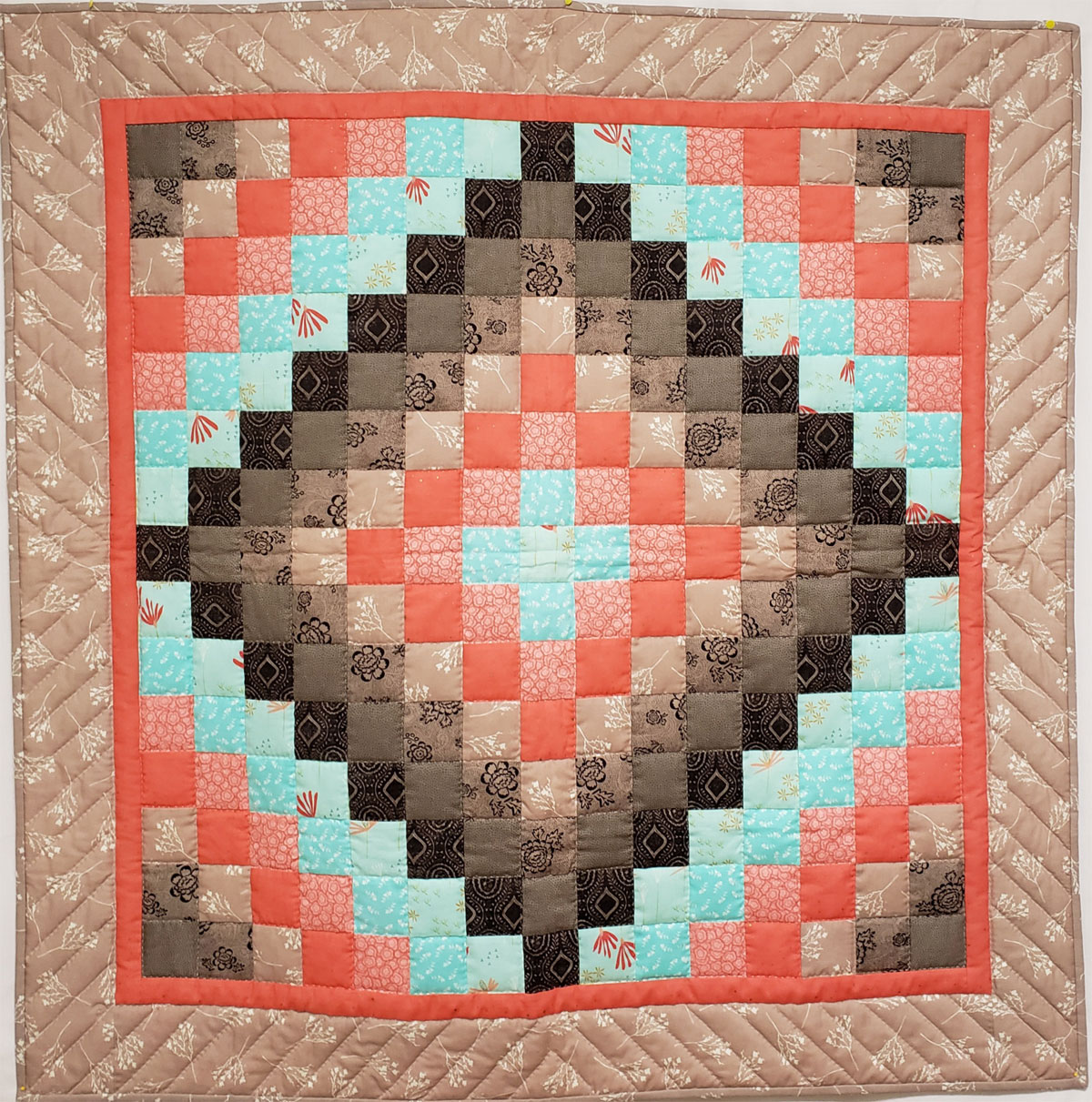 Table Top Quilts | Amish Country Quilts